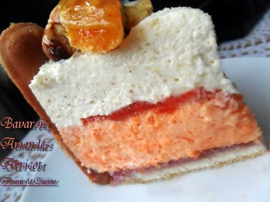 Charlotte Bavarois Abricot amandes - Amour de cuisine