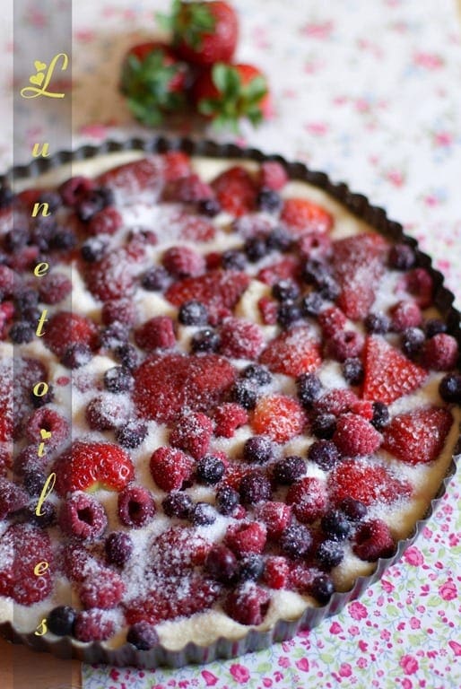 gateau aux fruits rouges / Berry summer cake - Amour de cuisine