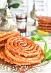 Zlabia maison facile et croustillante : Recette traditionnelle algérienne