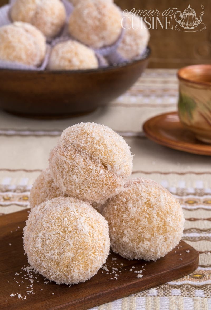 Boule De Noix De Coco Recette Boules La Noix De Coco Faciles BZLU