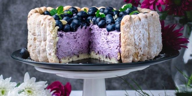 Charlotte aux myrtilles facile et rapide - Amour de cuisine