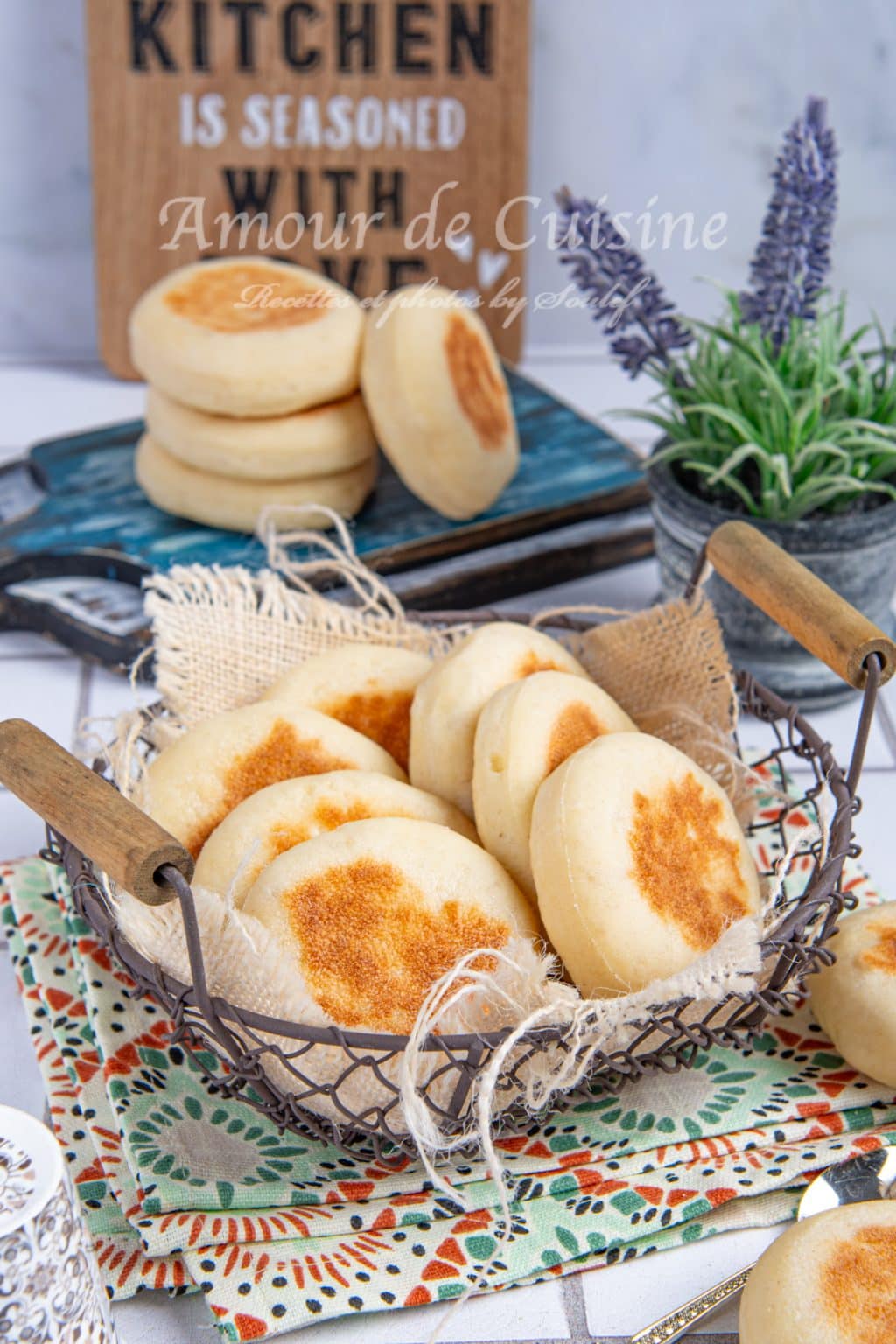 Recette Traditionnelle du Batbout : Pain Marocain Moelleux à la Farine